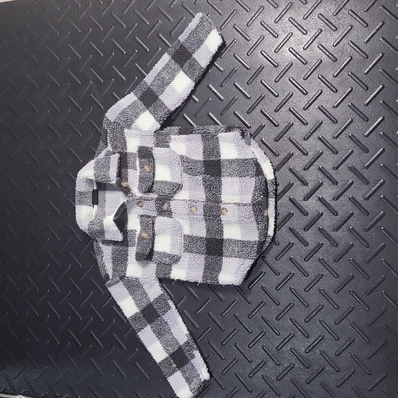 kidpik | Jackets & Coats | Soft Plaid Cool Weather Jacket | Poshmark